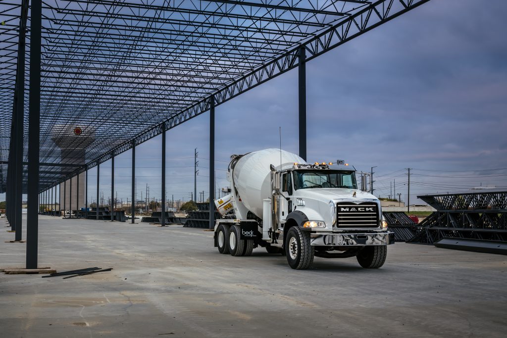 MACK GRANITE NOW AVAILABLE WITH BENDIX WINGMAN FUSION AND ENHANCED ...